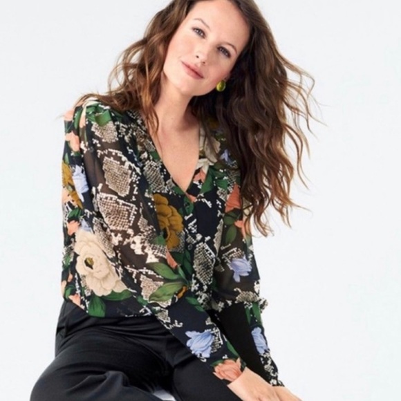CAbi | Tops | Cabi Snake Charmer Blouse Style 3762 Floral Print | Poshmark
